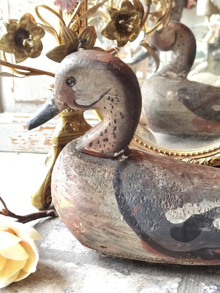 Gl. Fransk Lokkeand Træ (21x36cm)